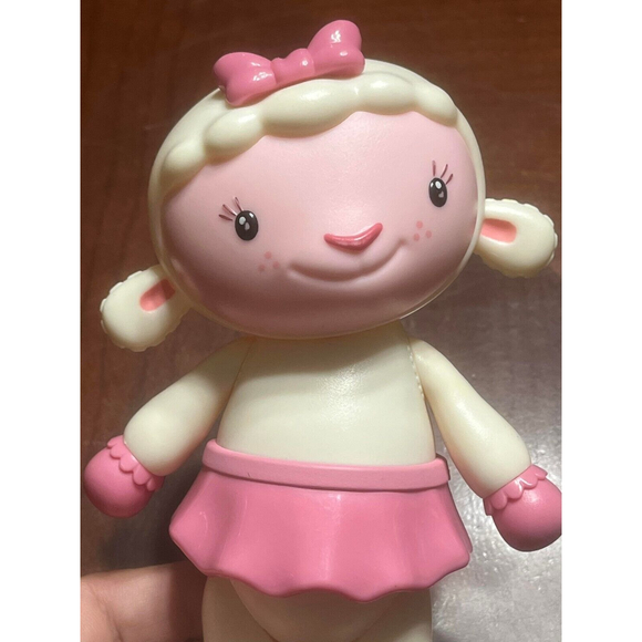 Disney | Toys | Disney Doc Mcstuffins Lambie 5 Inch Plastic Poseable ...